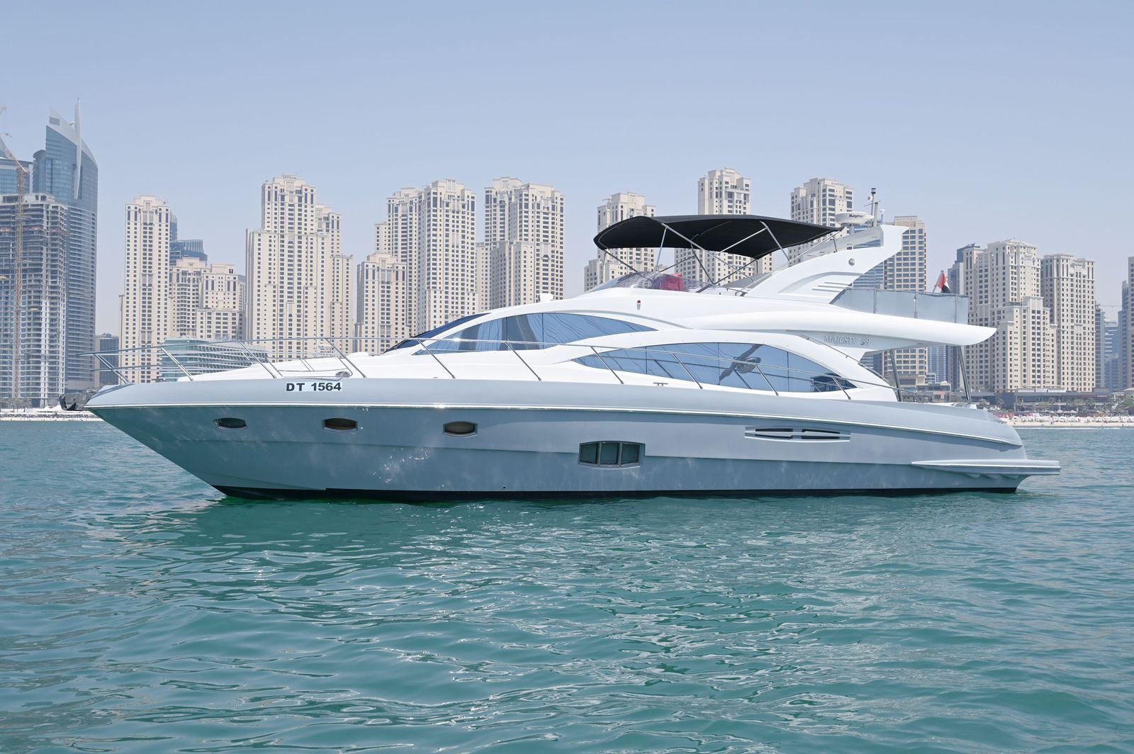 MAJESTY 59FT GREY MOTOR YACHT | Getmyboat