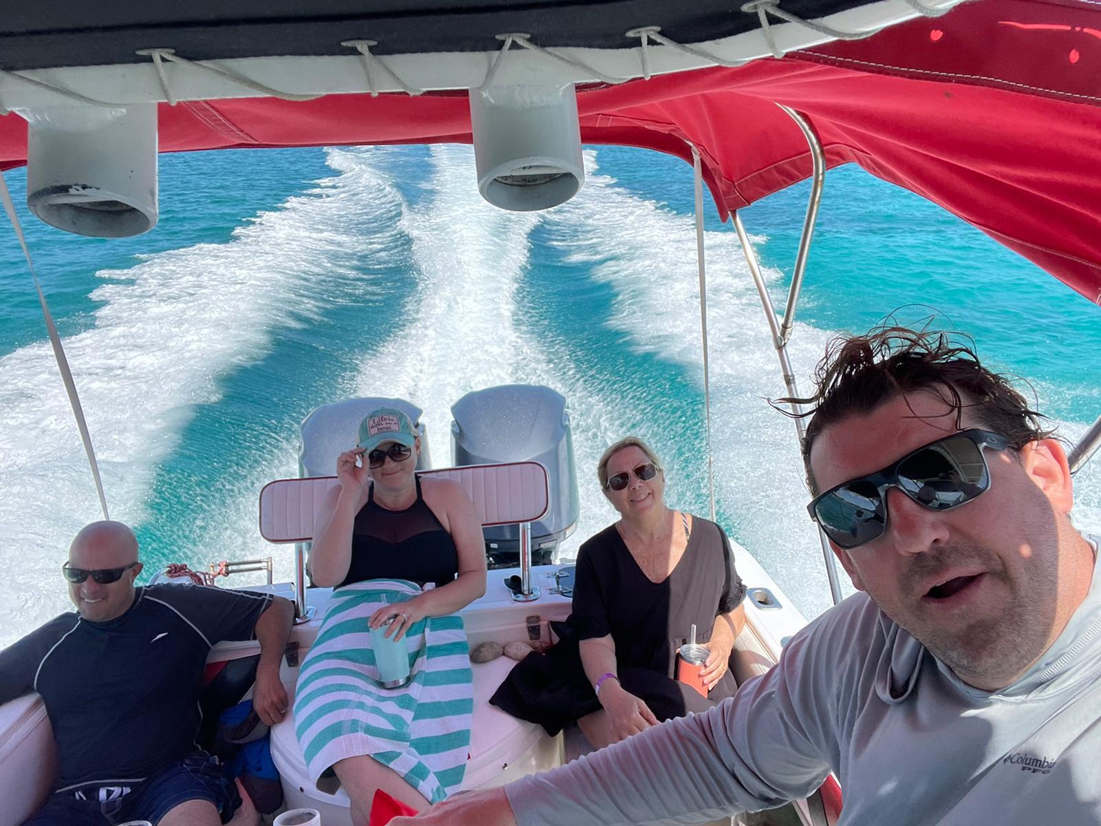 Speed Boat: Let's Get Piggy with It - Swimming Pig Adventure | Getmyboat