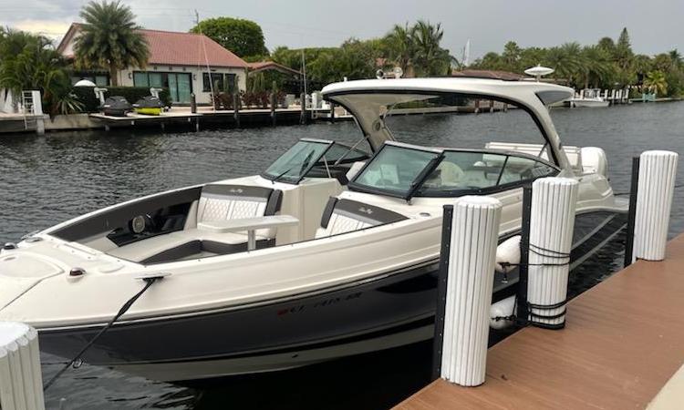 ''Gray Sea Ray'' Deck Boat Rental in Dania Beach, Florida | Getmyboat